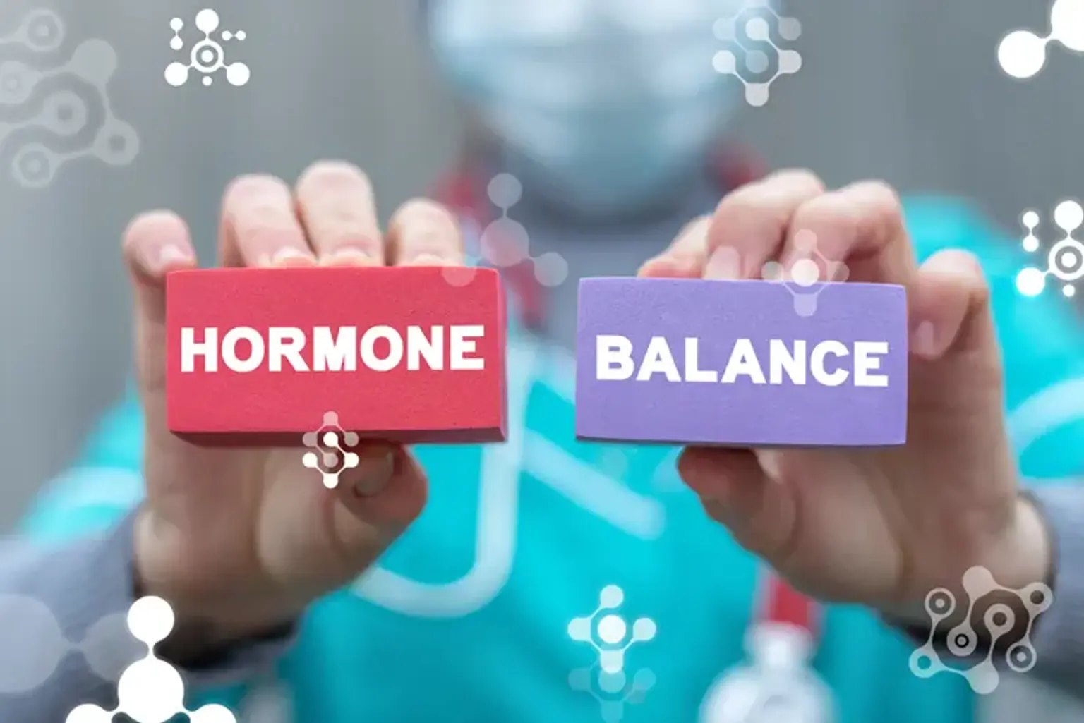 A Guide to Choosing Between Hormonal and Non-Hormonal Birth Control Options