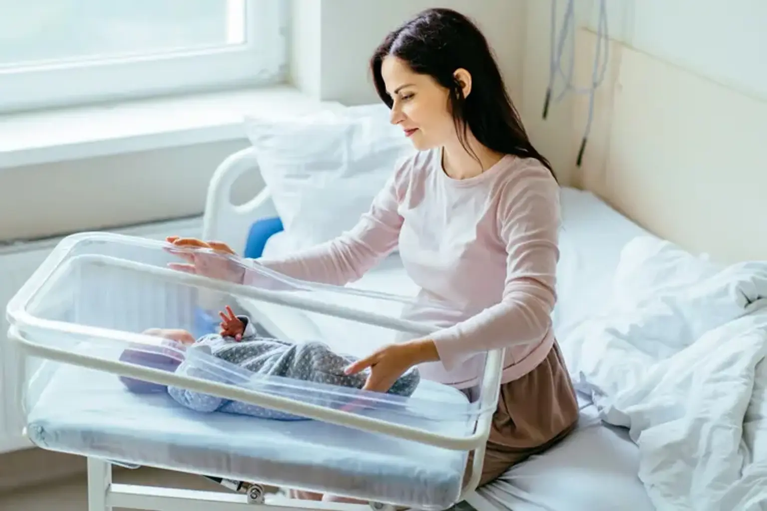 Top Clinics in Seoul Offering Supportive Postpartum Care Programs