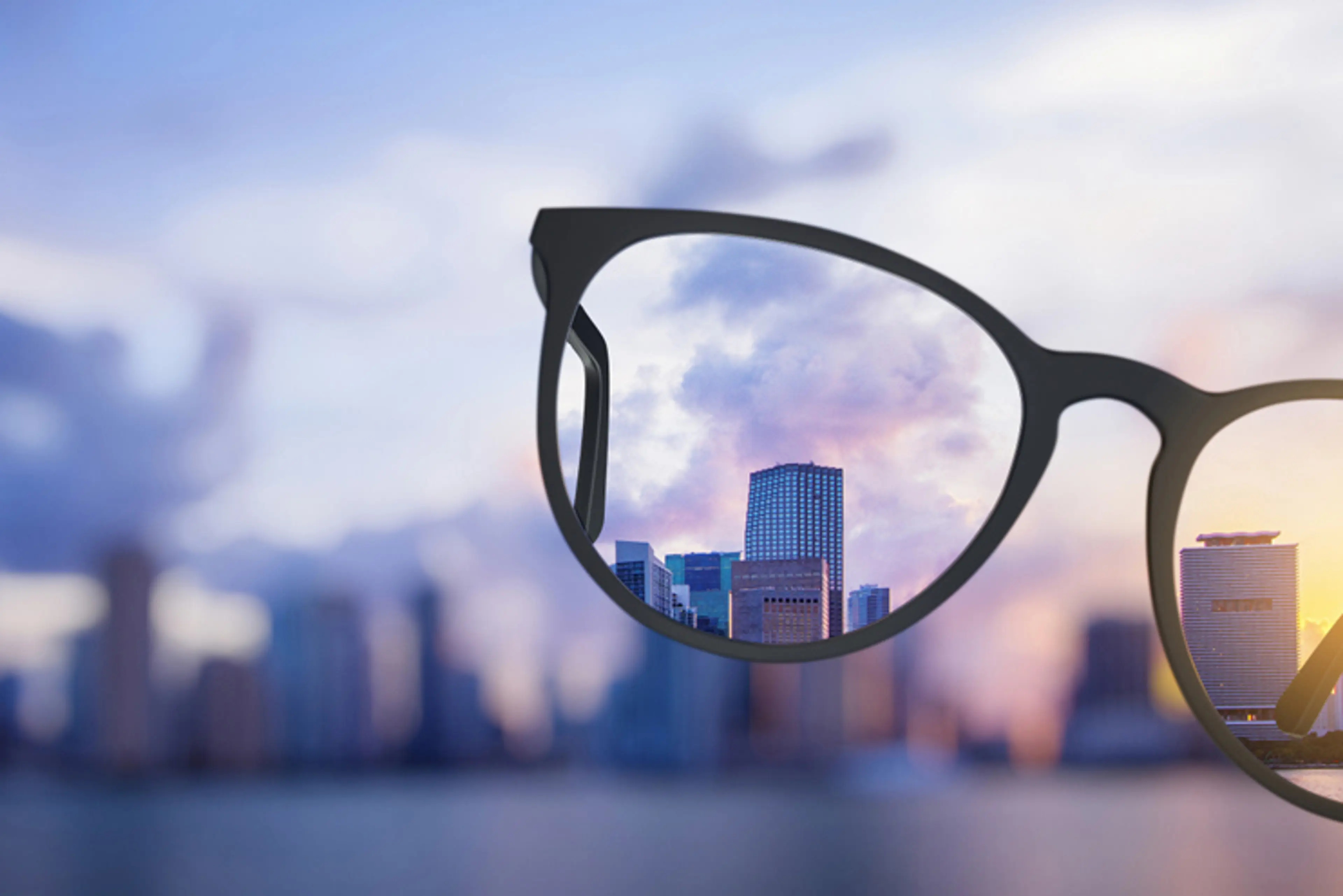 Vitamin Deficiencies and Blurry Vision: Key Nutrients for Eye Health